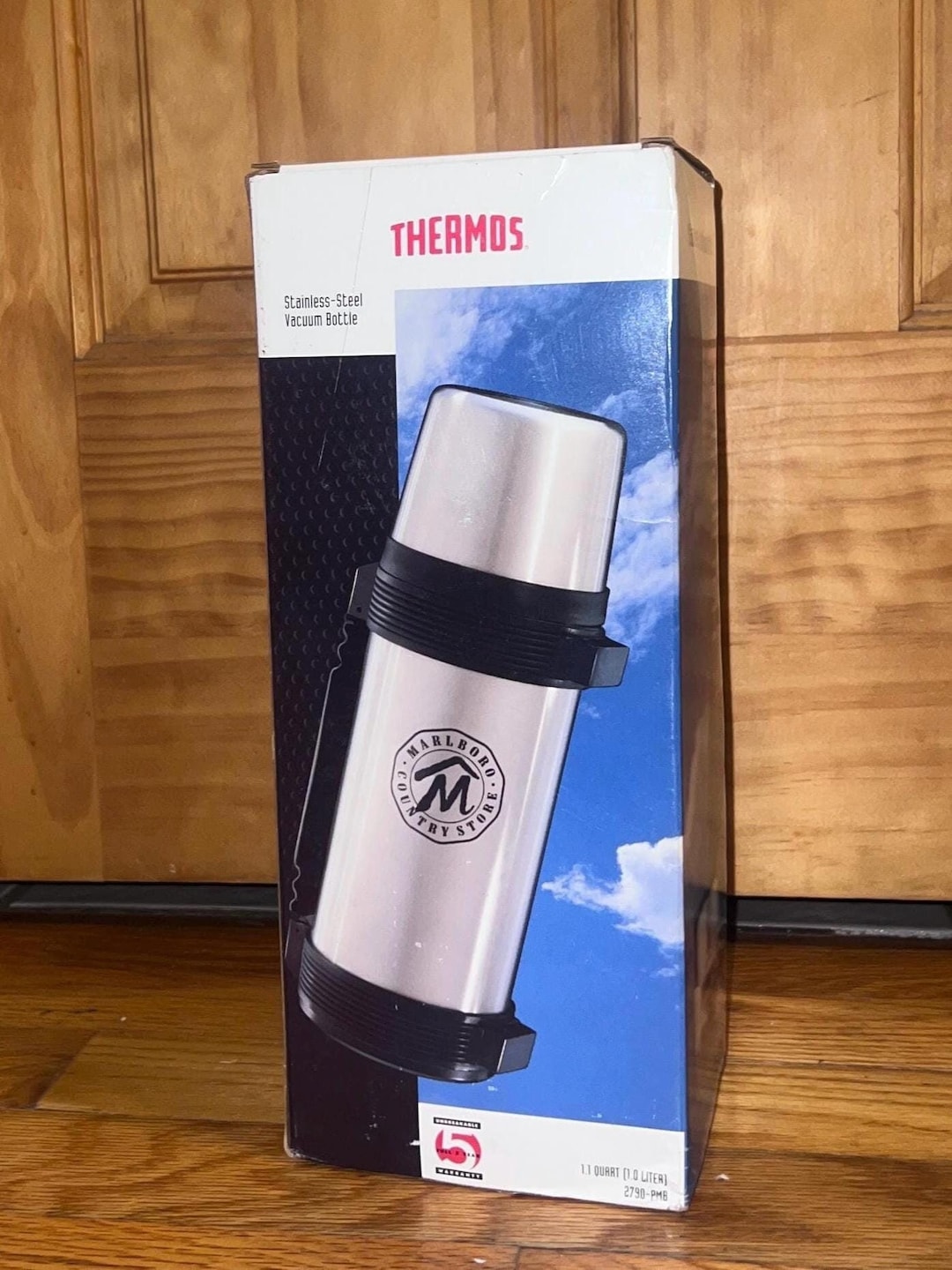 Marlboro Country Store Thermos NIB 1.1 Qt Stainless Steel Vacuum Bottle ...