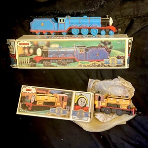 Thomas the Train Shining Time Station Gold Rail Series Bill and Gordon ...