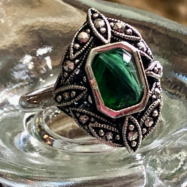 Neo Victorian Ring - Etsy