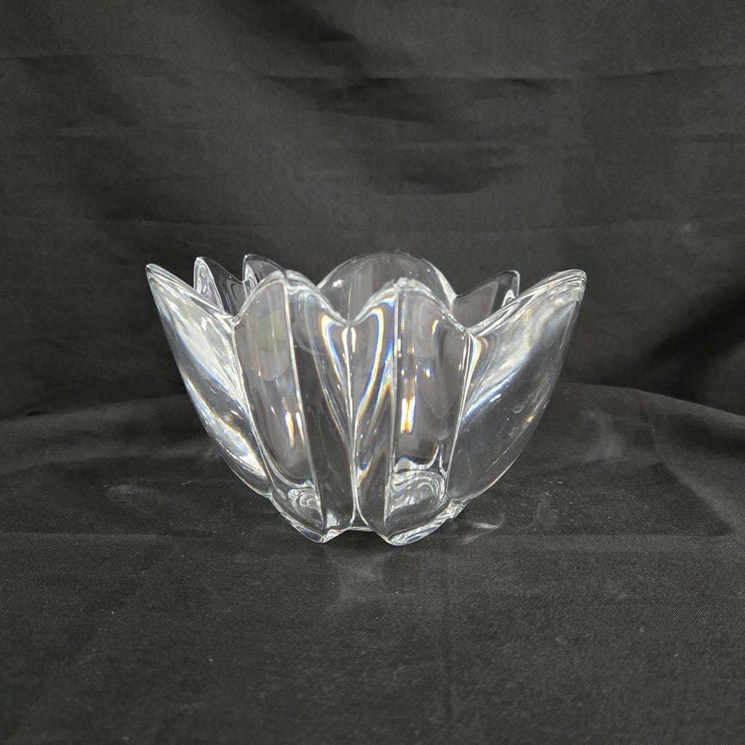 Vintage Swedish Lily Shaped Bowl in Art Glass From Orrefors, 1970s - Etsy