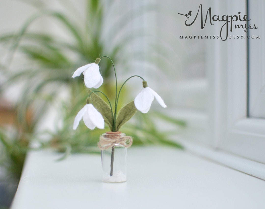Mini Felt Snowdrops: Felt Flower Thank You Gift. Teacher Mum Anniversay ...