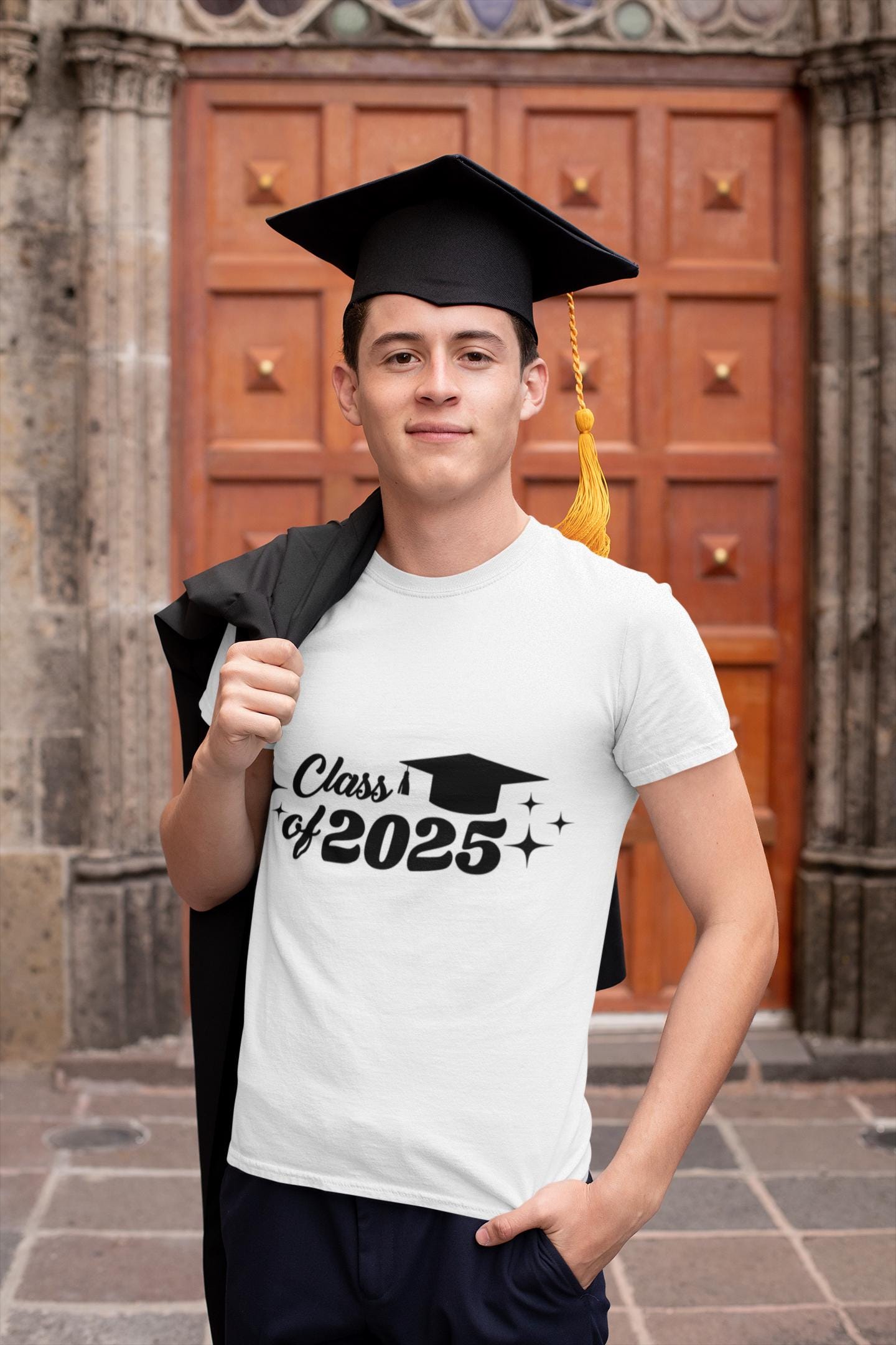 Class of 2025 Graduation Design - Graduation Cap With Sparkles ...
