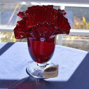 Blenko Handcraft 388 Red Ruffled Footed Vase - Etsy