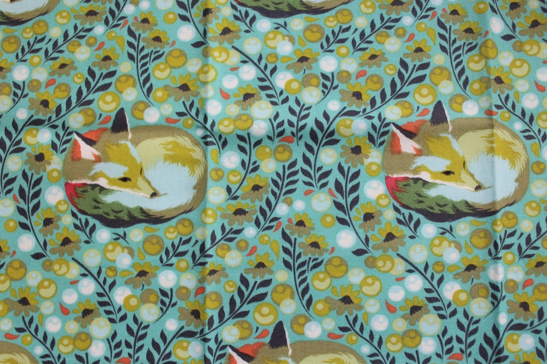 Tula Pink Fox Nap Fabric - Chipper Line - Fox Nap (mint) - PWTP080 for ...
