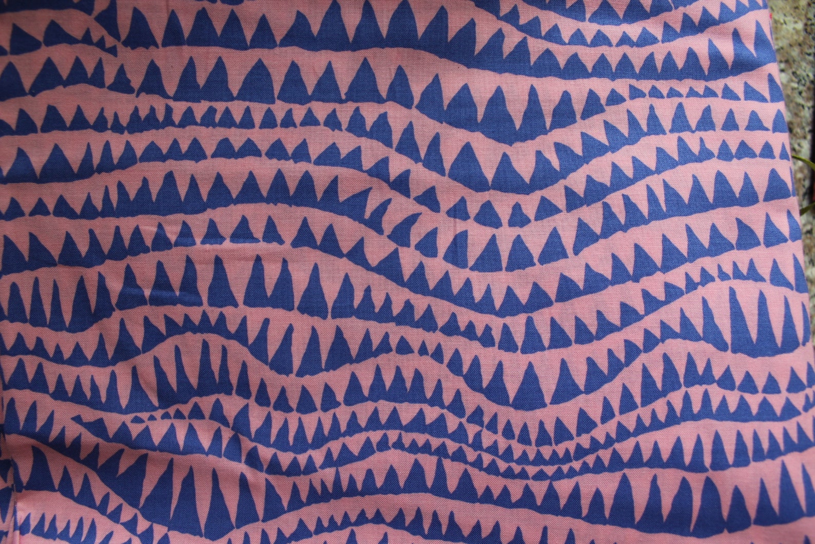 Kaffe Fassett Collective - Brandon Mably PWBM060 Sharks Teeth (pink ...