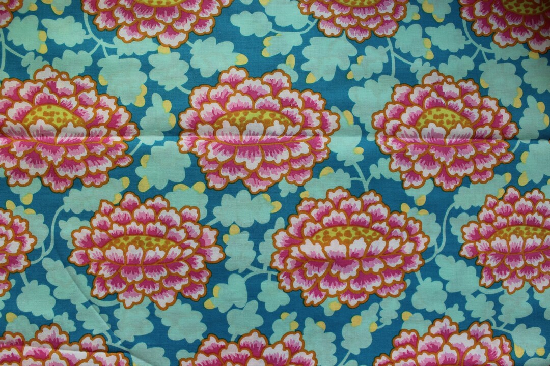 Kaffe Fassett Frilly Fabric for Rowan/westminster GP126 Frilly pink OOP ...