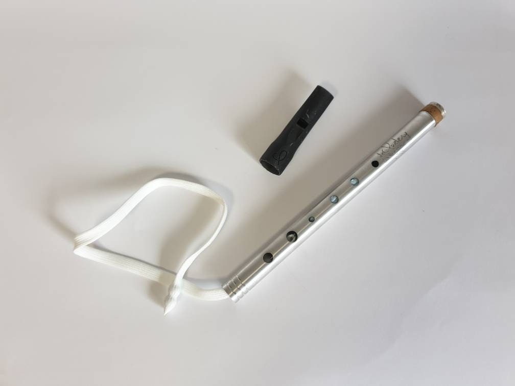 High Whistle Cleaning Swab , Pull Trough Swab Cleaner Whistle ...