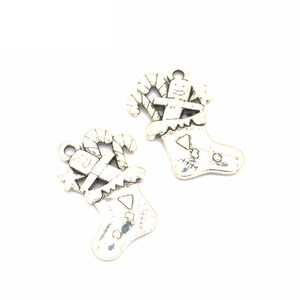 30pcs 29x20mm Antique Silver/antique Bronze Christmas Socks Pendant ...