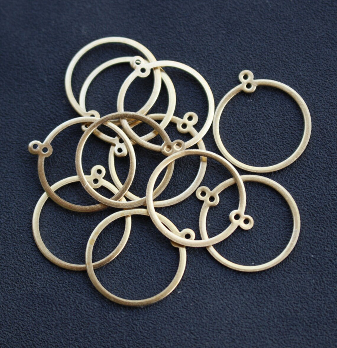 100pcs Raw Brass 2 Ring/loop Round Hollowed 20mm Flat Circle - Etsy