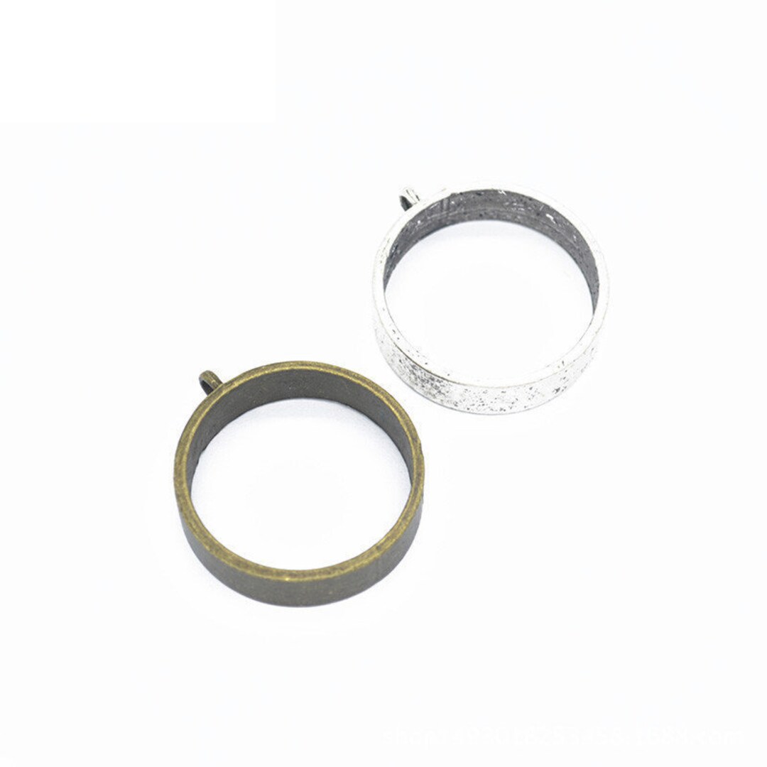 10pcs 34x29mm Antique Silver/antique Bronze Circle Pendant Charms,alloy ...