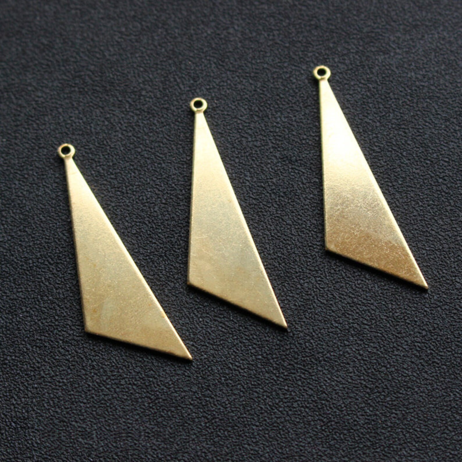 50pcs 11.5x40mm Raw Brass Triangle Pendant brass Triangle - Etsy