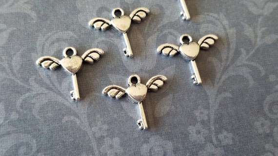 Small Winged Skeleton Key Flying Key Charms Pendants Set of | Etsy