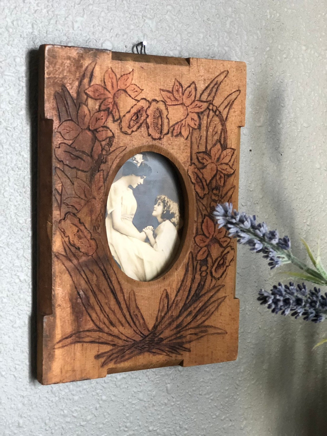 Art Nouveau Pyrography Photo Frame / Victorian Women / Vintage | Etsy