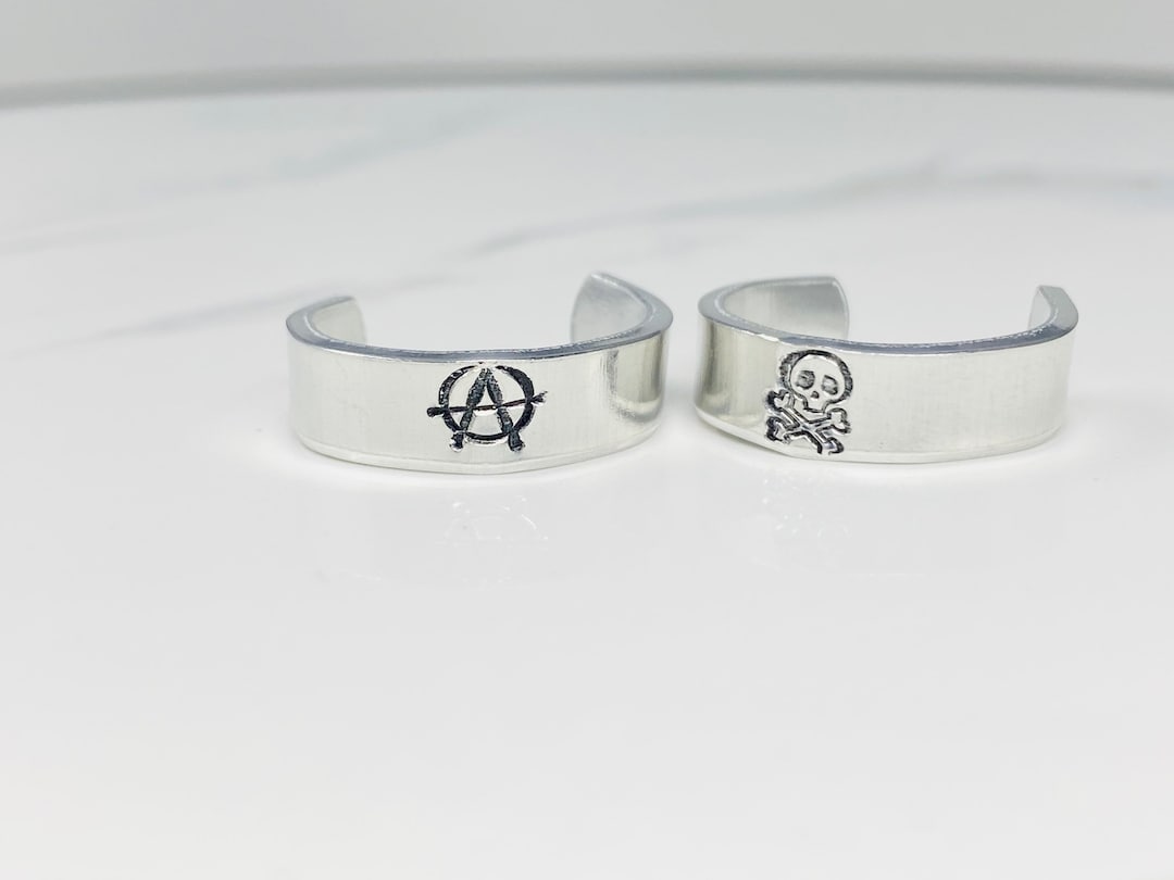 Anarchy Ring, Skull Ring, Skull and Crossbones Ring, Punk Rock Ring - Etsy