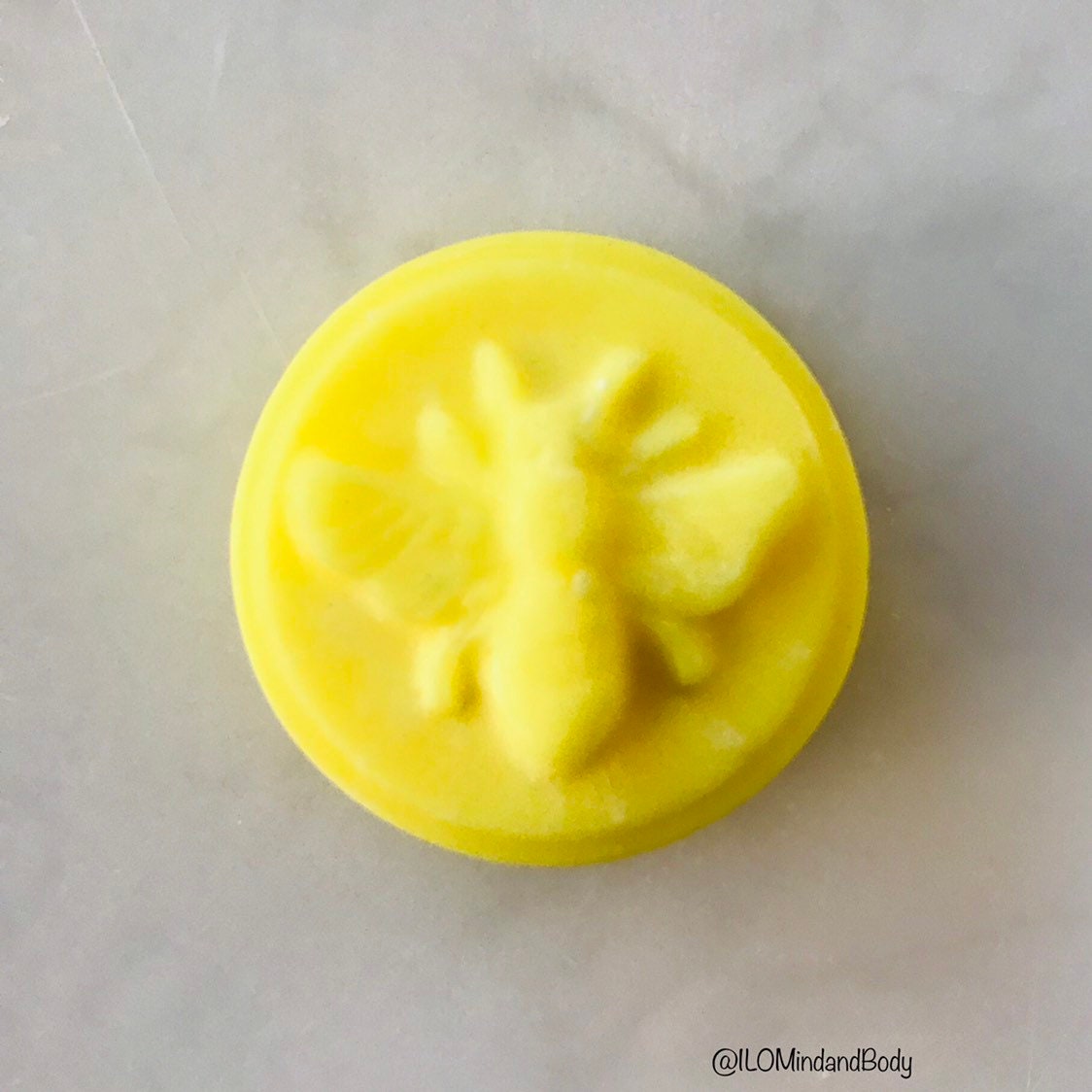 Set of 4 Round Honeybee Wax Tarts made with Eco-Friendly Soy | Etsy