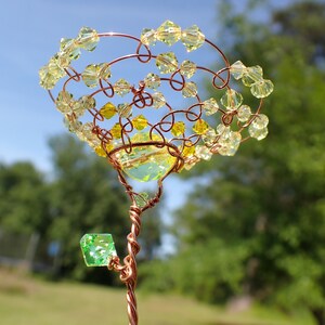 UV Flower Suncatcher, Uranium Glass Beaded Flower, Blacklight ...