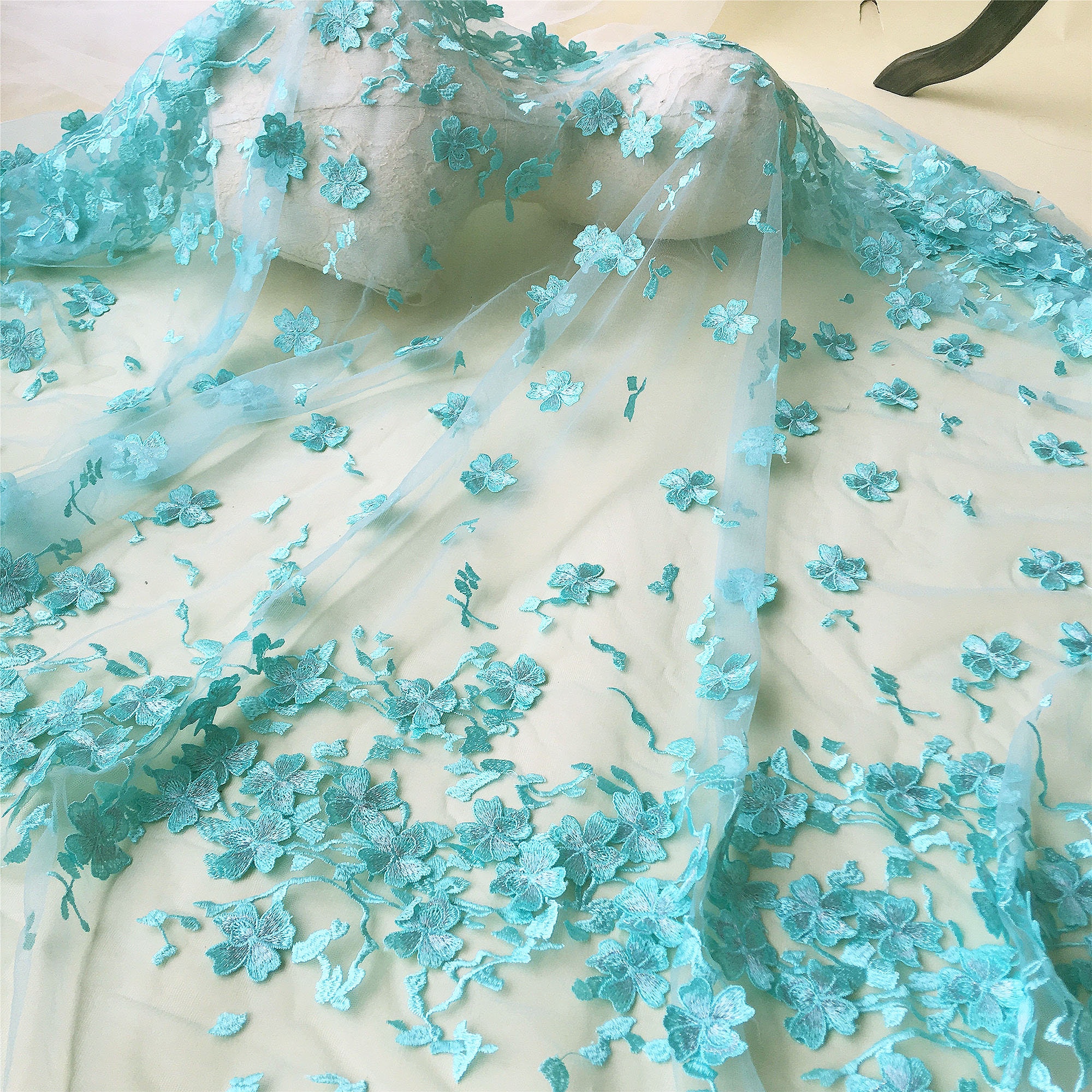 Elegant Embroidery Lace Fabric Mesh Materials 3D Flower Trimmings ...