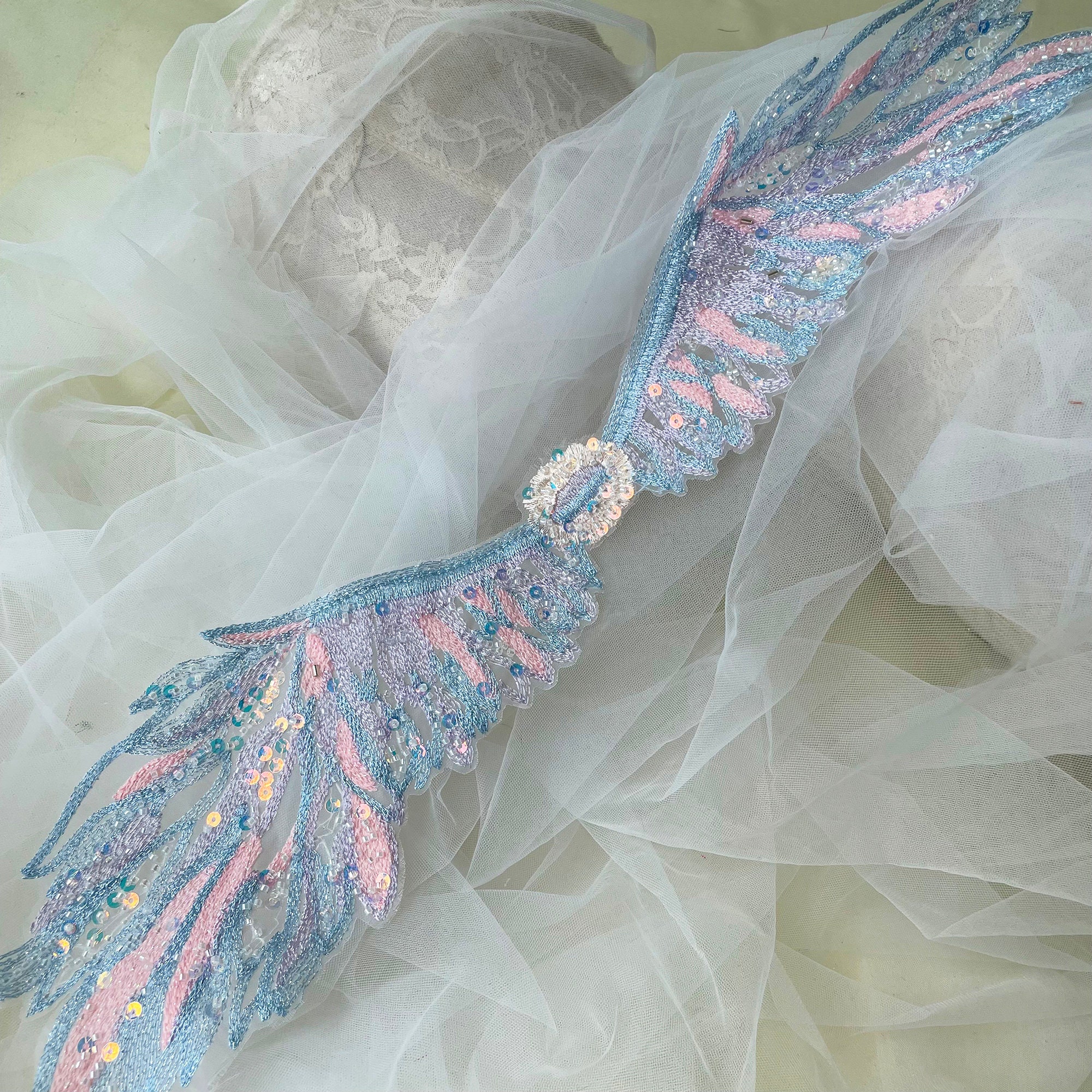 Shiny Colorful Lace Applique Lace Patch Sewing on Bridal Wedding Ball ...