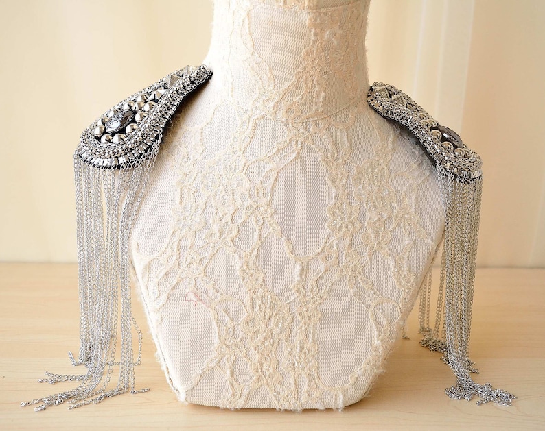 Pearl Shoulder Patches Tassel Chain Suit Crystal Epaulet Fringe ...