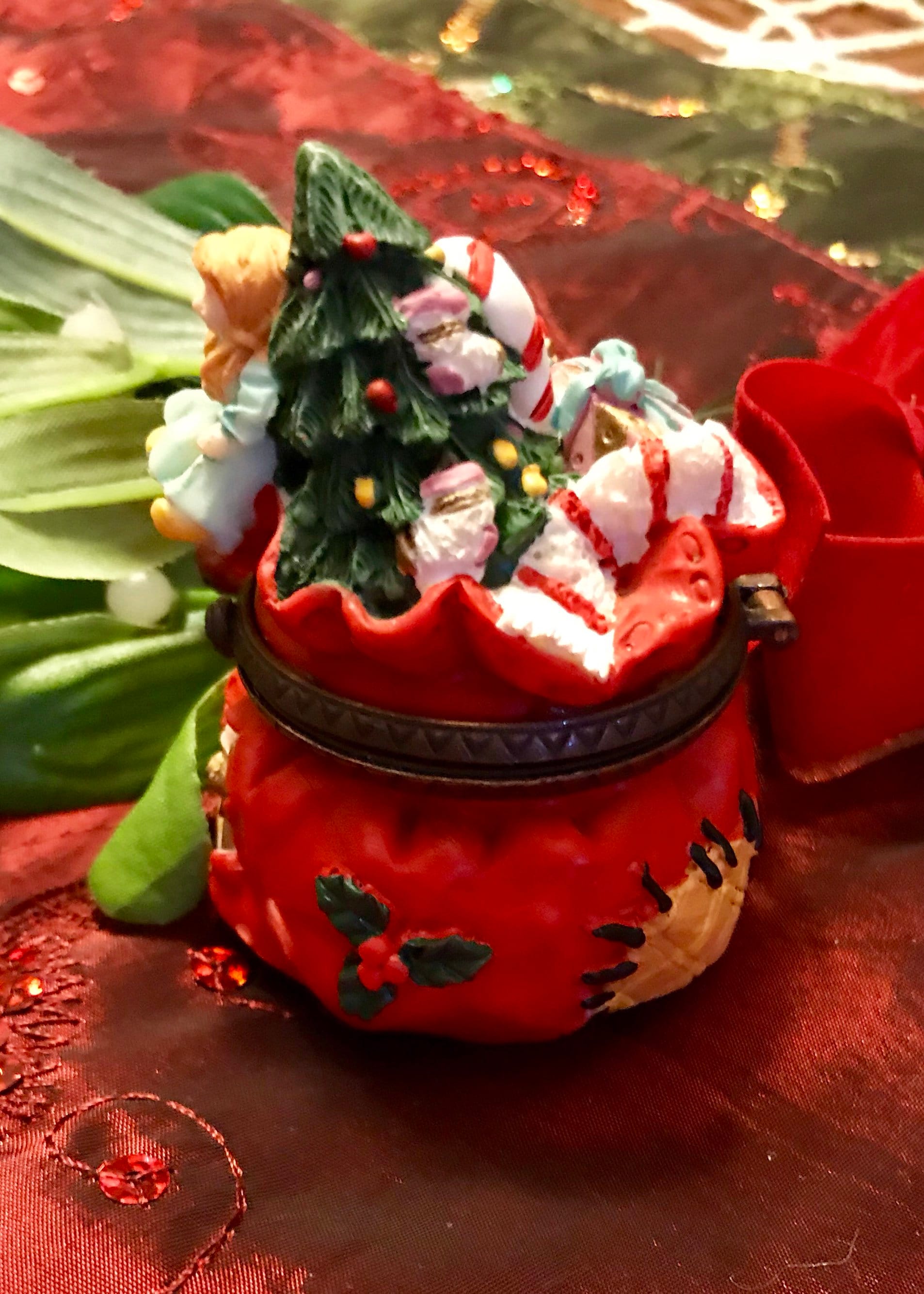 Red Santa's Bag of Toys Hinged Box - Etsy