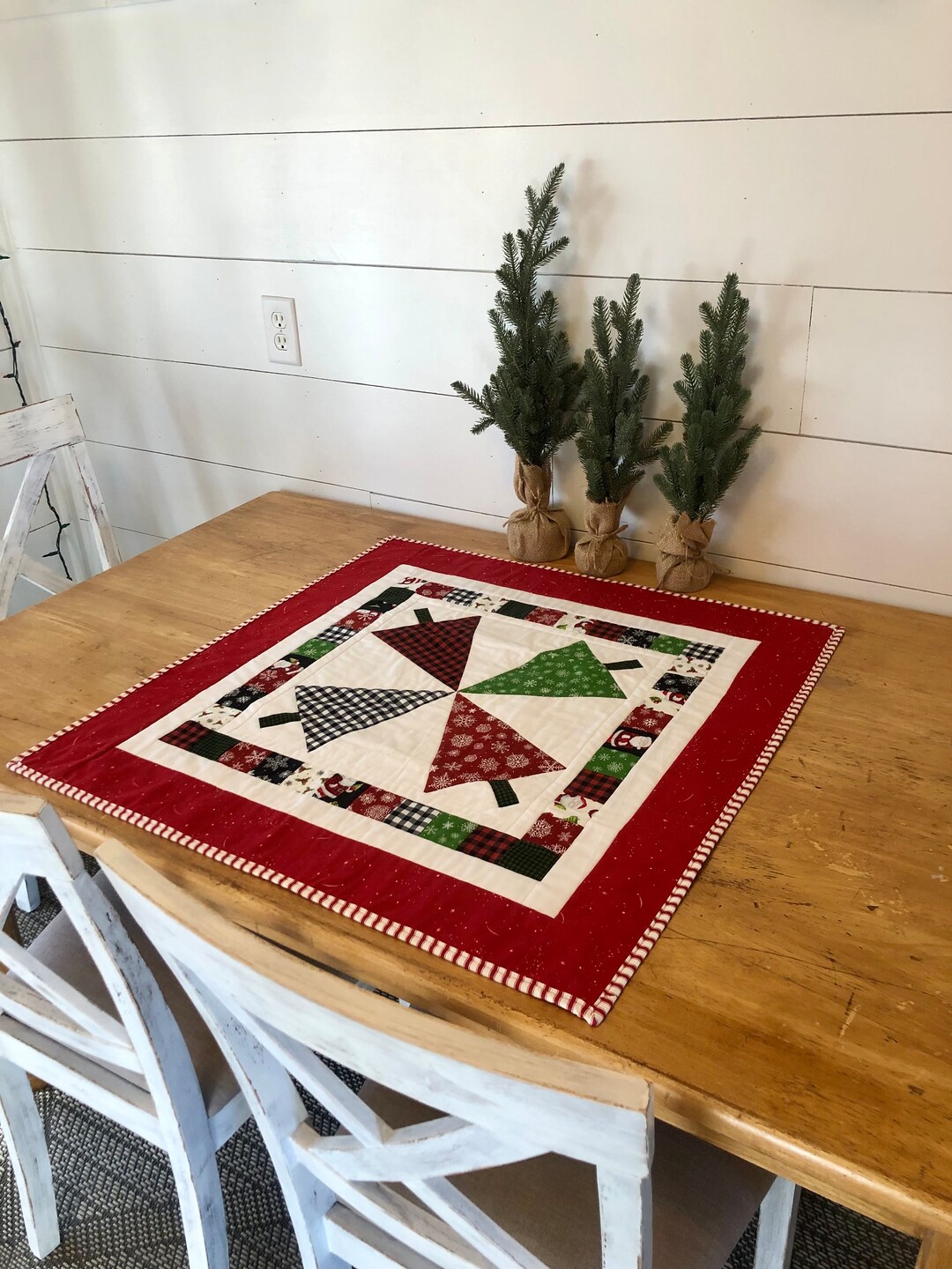 Quilted Christmas Tree Table Runner or Wall Hanging Christmas Table ...