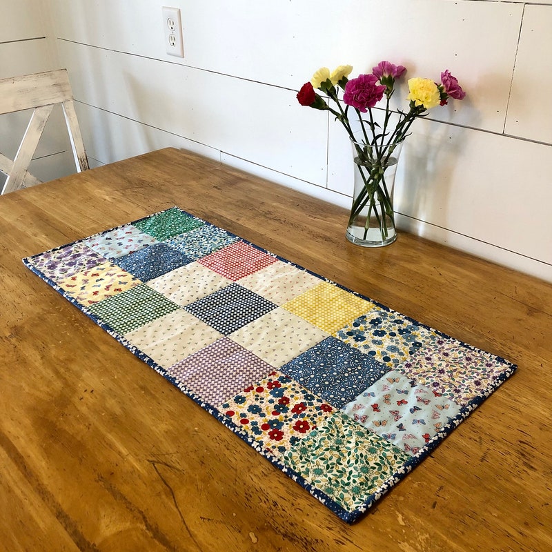 Spring Table Runner - Etsy
