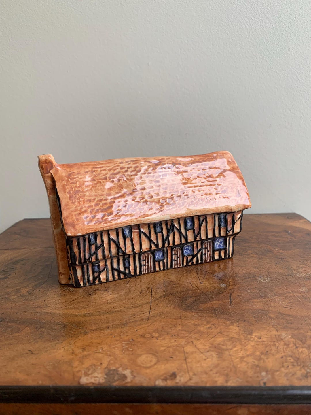 John Putnam Heritage Houses Large Pottery Model of the Moot House ...