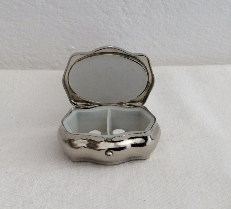 Vintage Christmas Pill Box, Santa Claus Pill Box, Metallic Pill Box ...