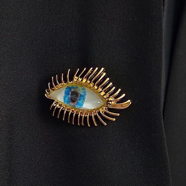Eye Brooch - Etsy UK