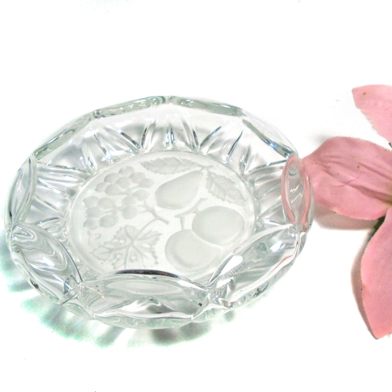 Milk Glass Snack Bowl - Etsy UK