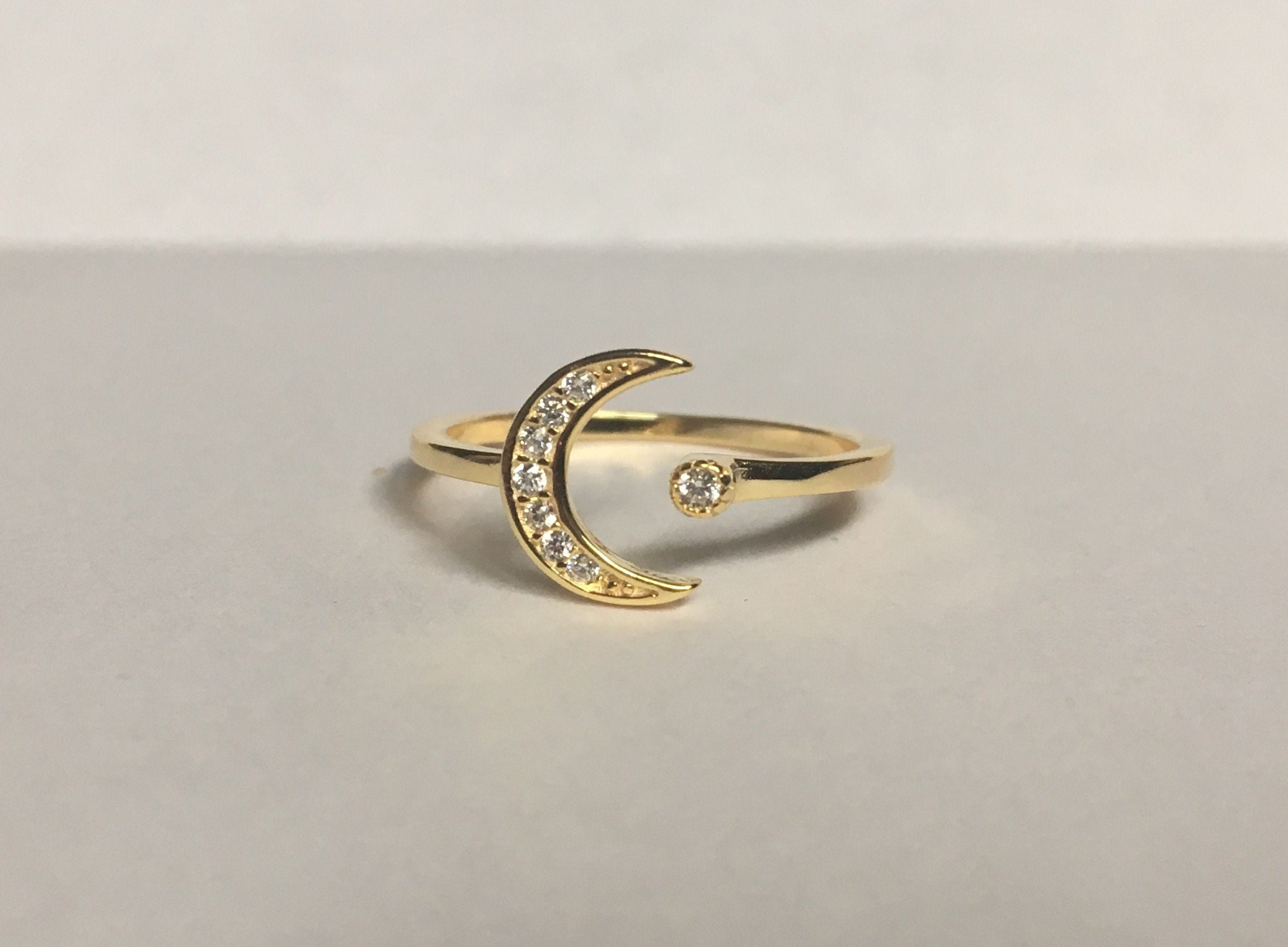 Moon and Star Diamond Ring // Cubic Zirconia. Solid 925 - Etsy