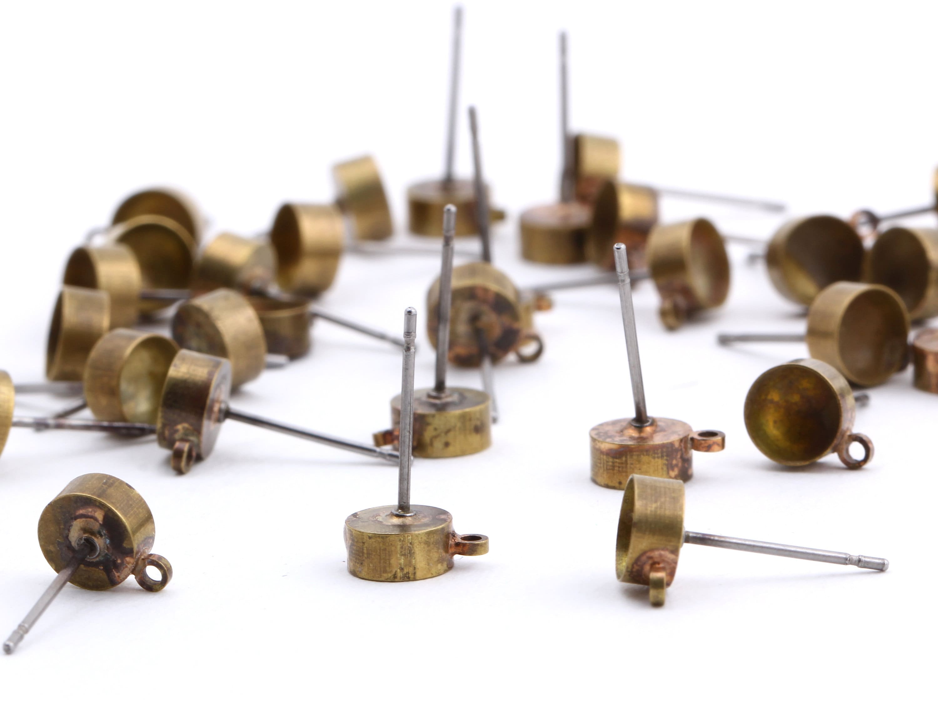 20 Pcs Raw Brass Earring Studs , 6mm Flat Stud, Flat Pad Earring Posts ...