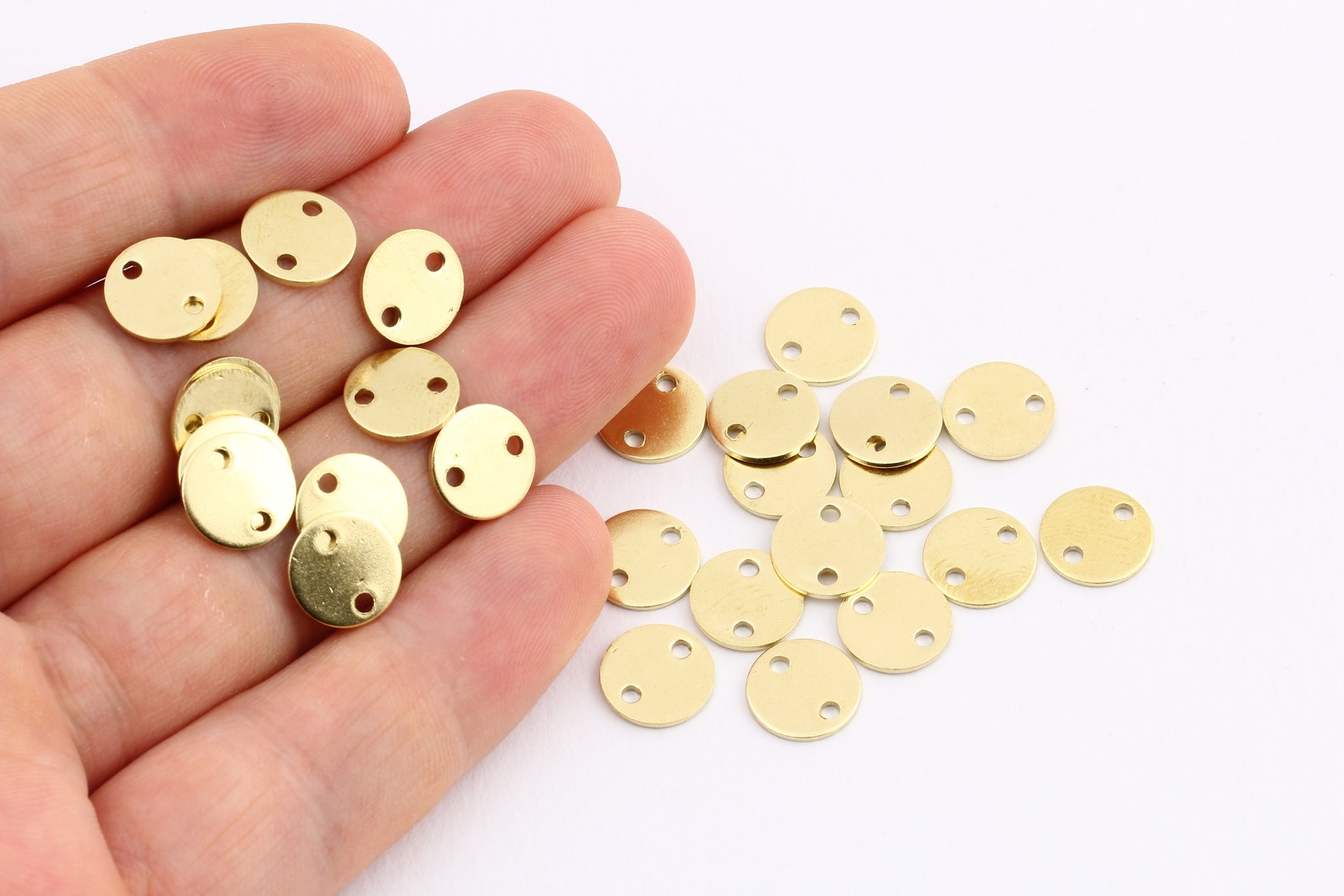 10mm 25 Pcs Raw Brass Round Disc , 2 Hole Round Disc , Raw Brass Charms ...