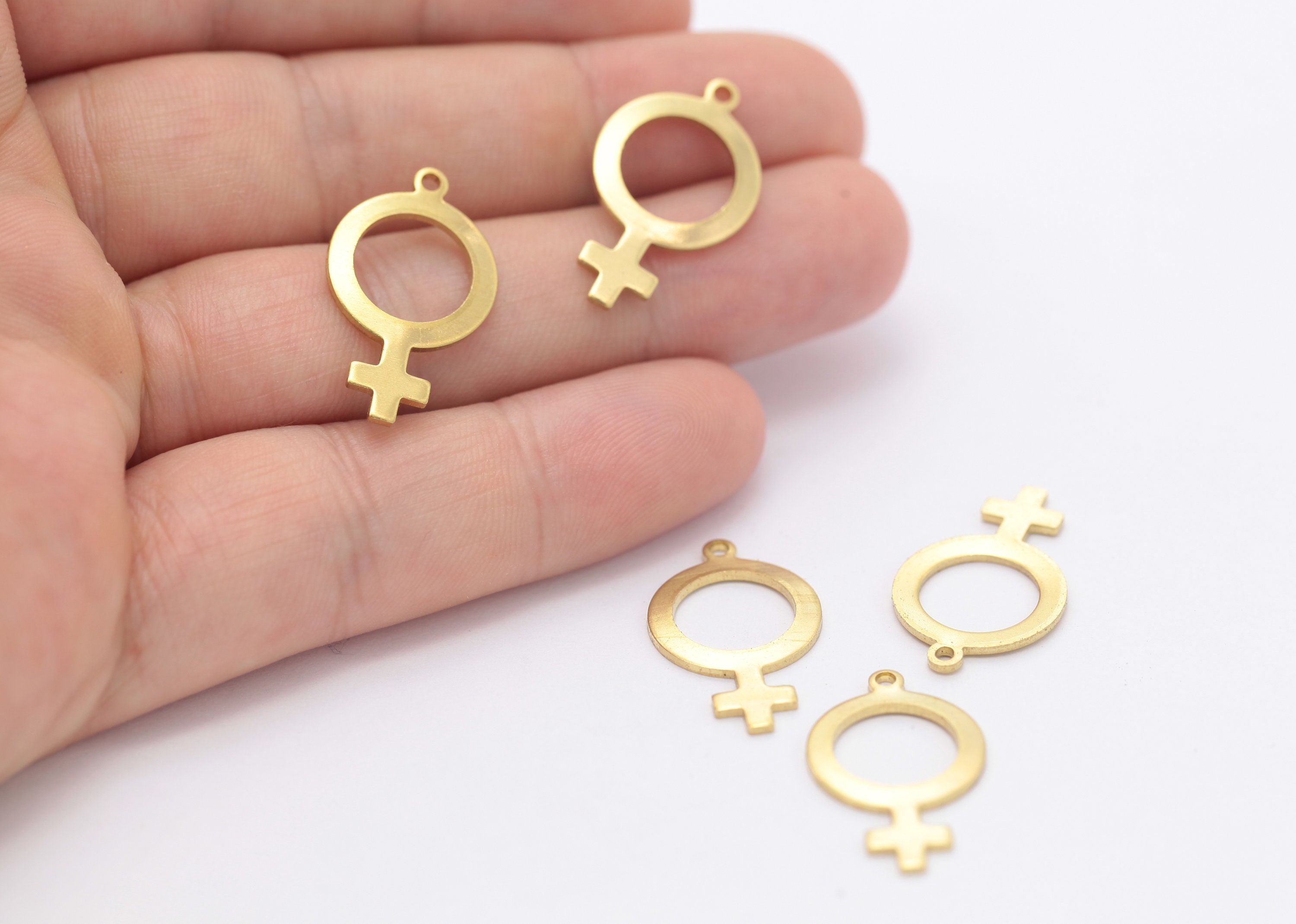 6 Pcs Venus Symbol , Raw Brass Venus Symbol , Necklace Pendant ...