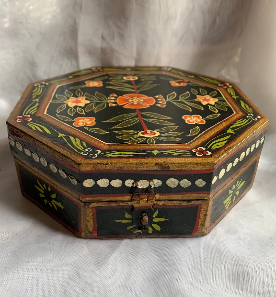 Vintage Indian Folk Art Wooden Hand Painted Floral Hinged Lid Trinket ...