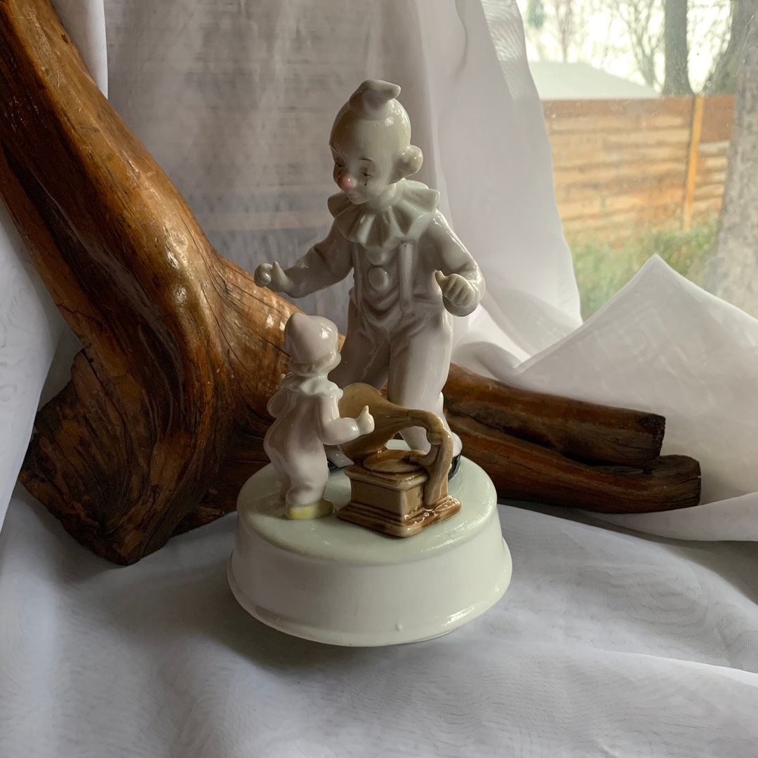 Vintage Summit Collection Porcelain Clown/phonograph Music Box Made in ...