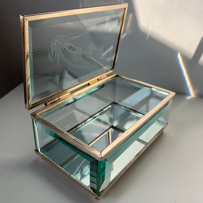 Vintage Glass Box - Etsy