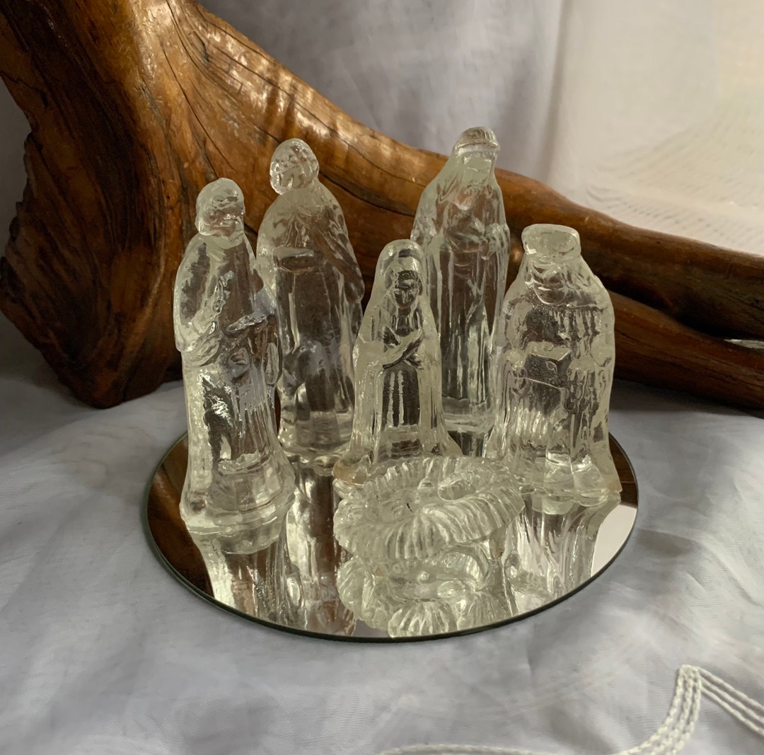 Vintage Miniature Clear Glass 7 Pc Nativity Set With Round Mirror ...