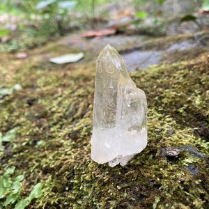 GOLDEN HEALER QUARTZ | Self-healed Crystal Point | Solaris Quartz Point ...