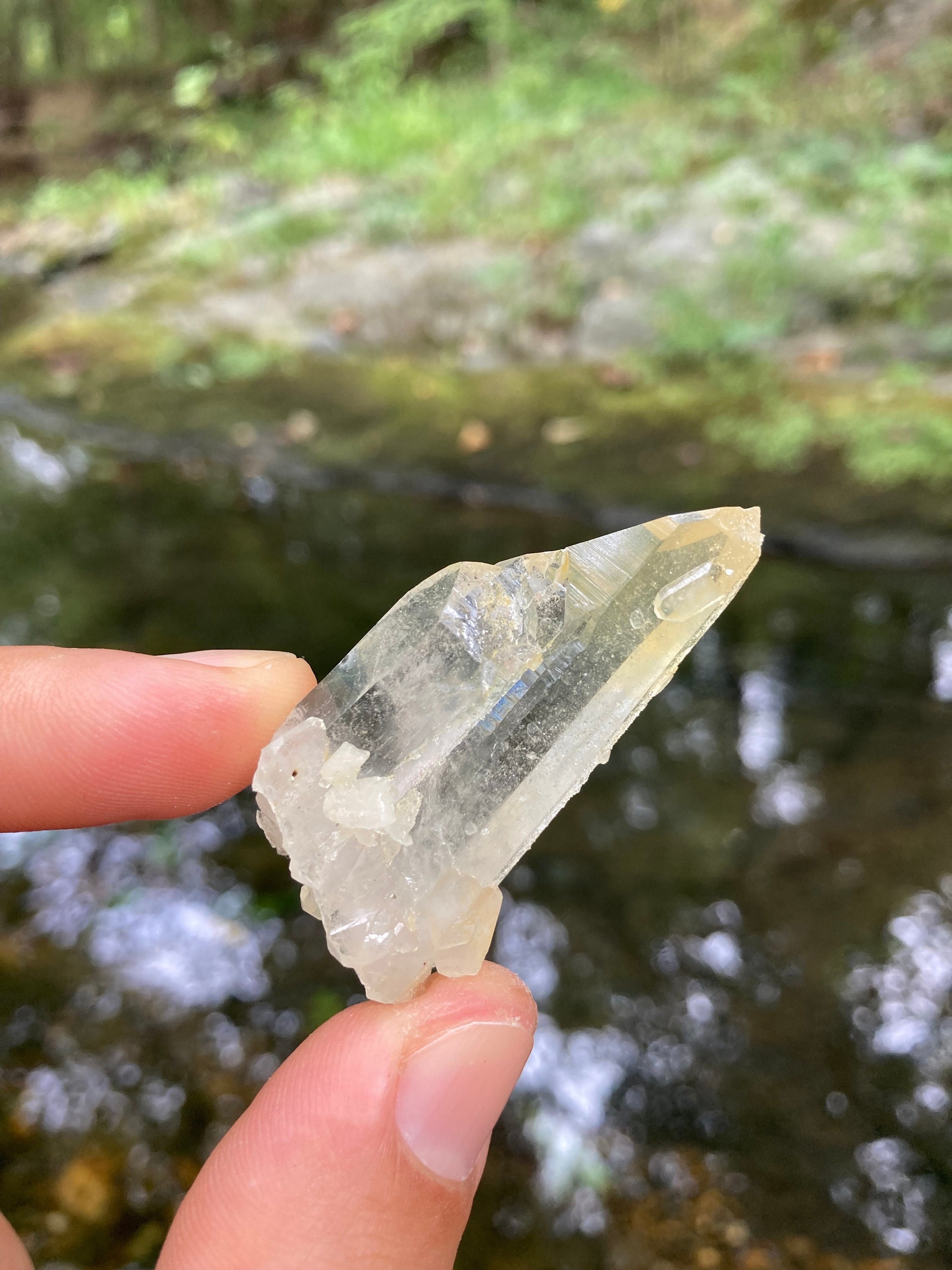 GOLDEN HEALER QUARTZ | Self-healed Crystal Point | Solaris Quartz Point ...