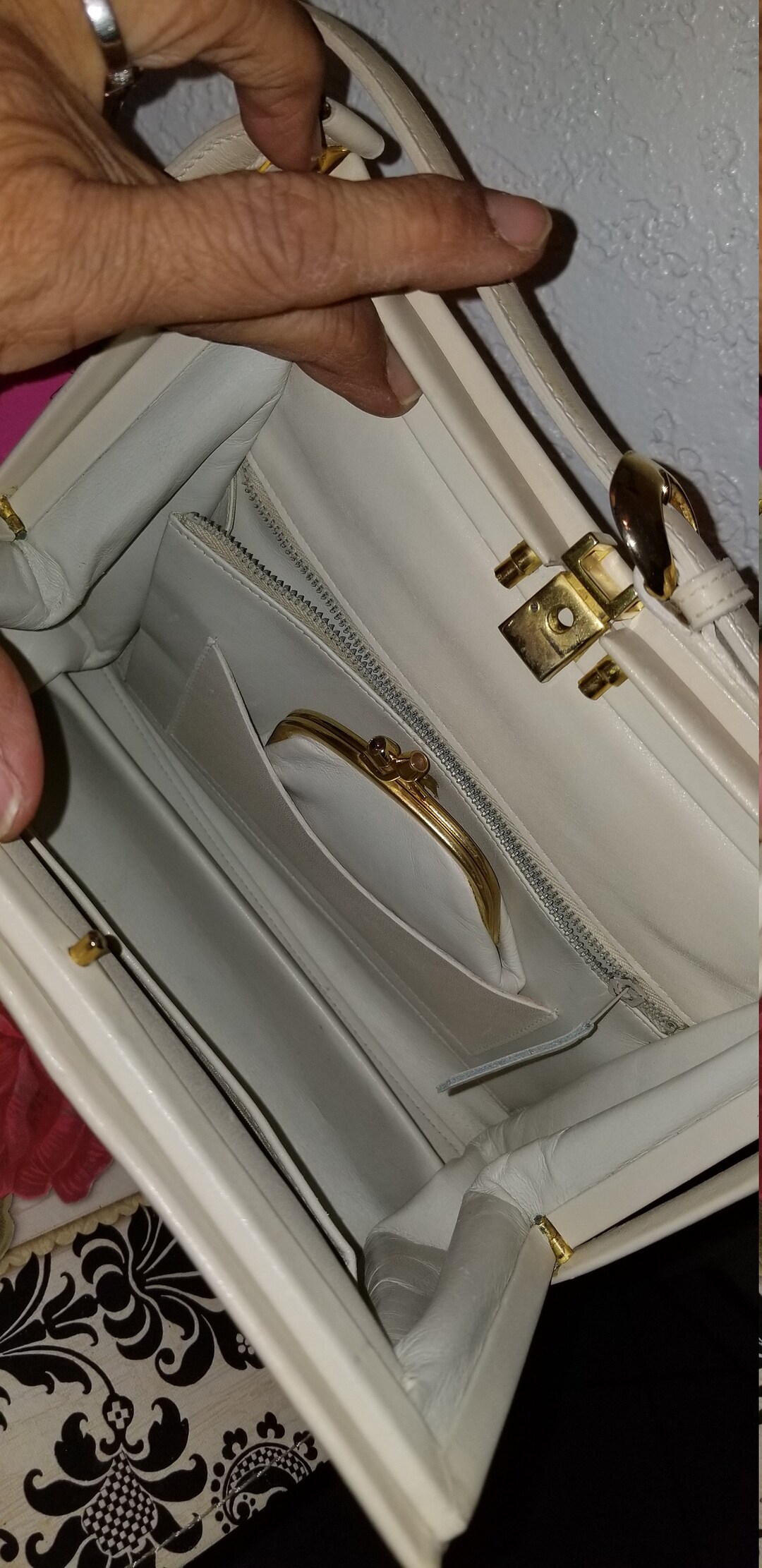 Vintsge Sasha Hand Bag. - Etsy