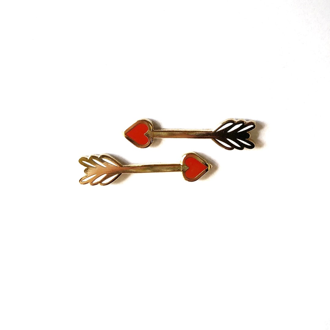 Set of 2 Heart Arrows Enamel Pins - Etsy