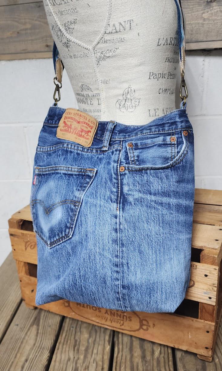 Upcycled Levi's Denim Crossbody Purse - Etsy