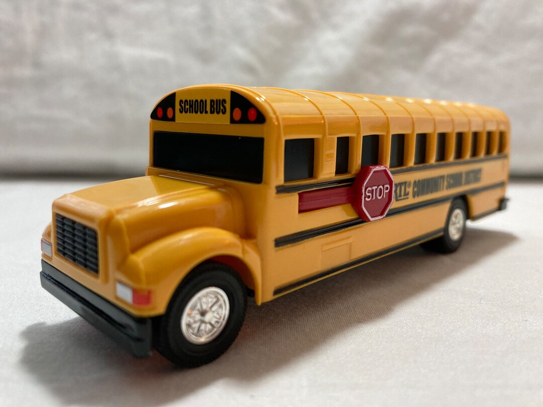 Ertl Community School District Bus With Moveable Stop Sign Plastic ...
