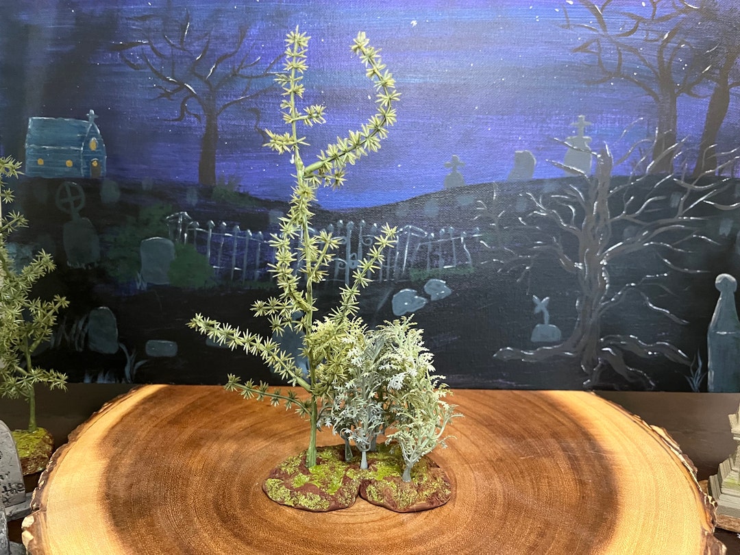 Miniature Spooky Tree and Bush Combo for Halloween Village or Diorama ...