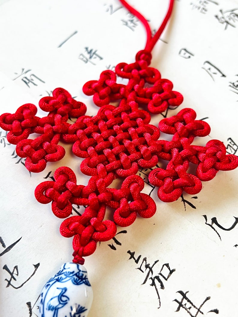 Chinese Knot: Four Seasons of Good Fortune 中國結「四季如意」 - Etsy