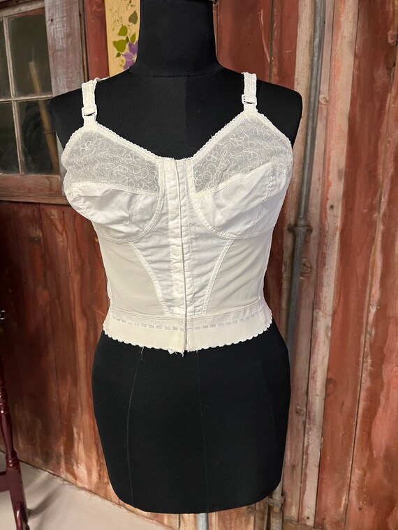 vintage long line style - Gem