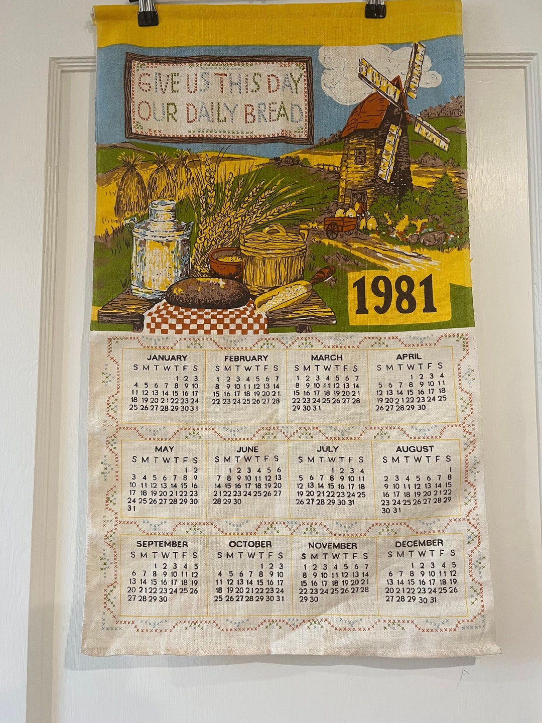 1981 Vintage Calendar Tea Towel - Etsy