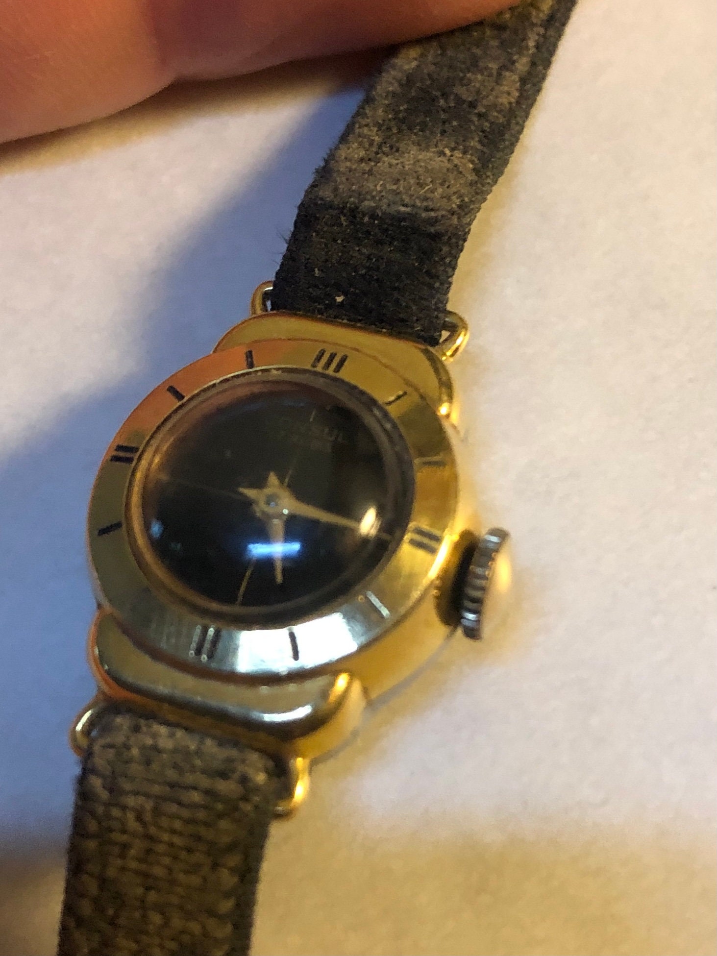 Ladies Consul Fond Acier Inoxydable Watch - Etsy