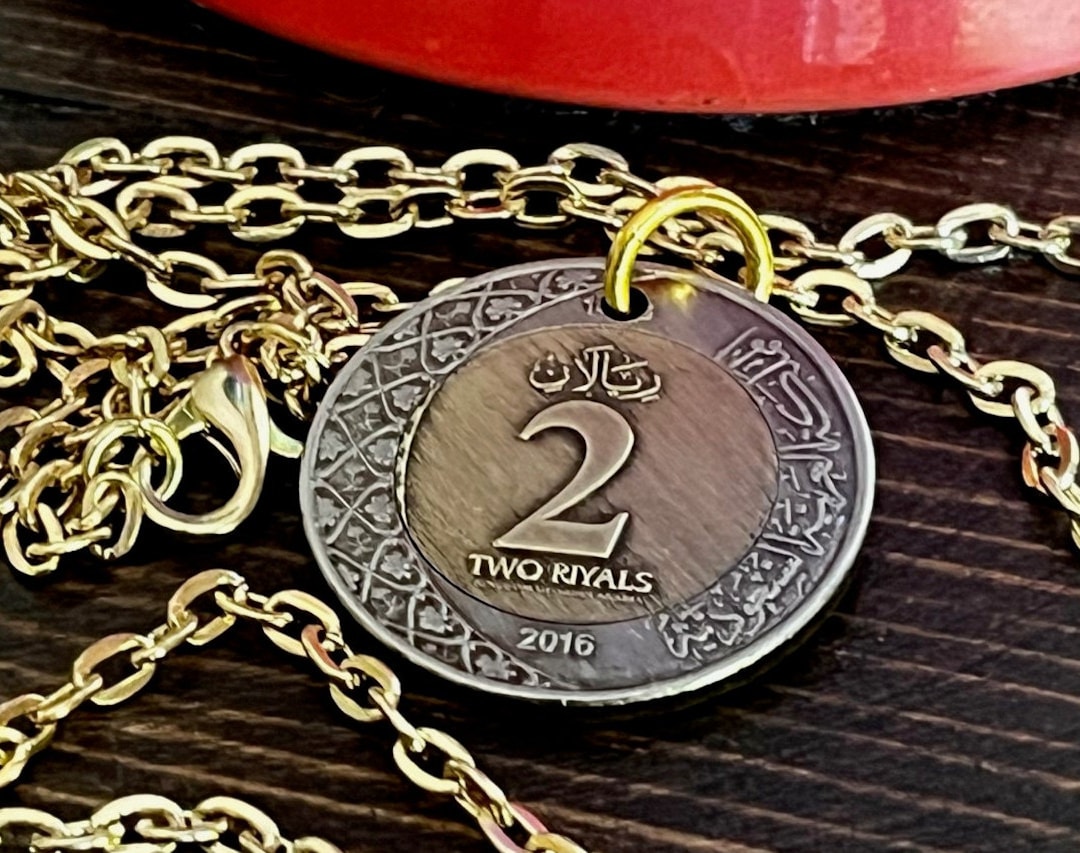 Saudi Arabia Coin Necklace 2 Riyal Coin Pendant Personal Old Vintage ...